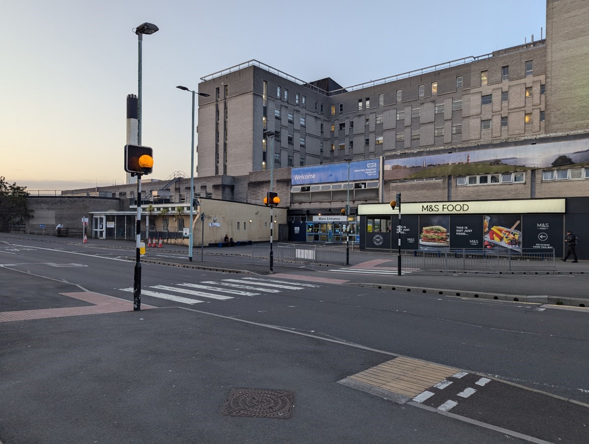 Derriford Hospital - Getting To and Getting Around the Hospital ...