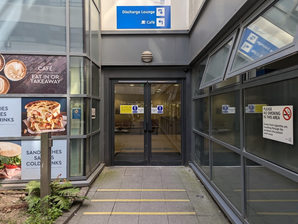Derriford Hospital - Hospital Entrances | AccessAble