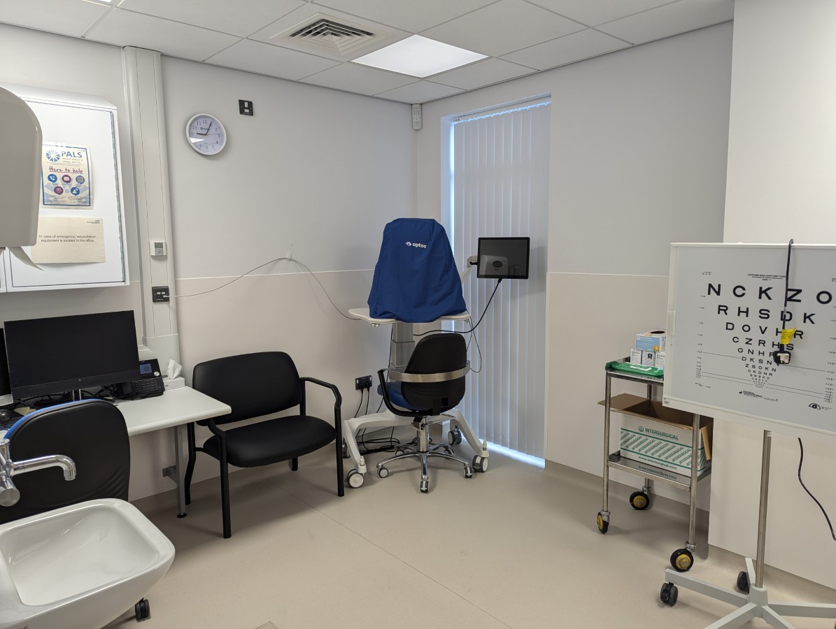 North Manchester Community Diagnostics Centre - CDC | AccessAble