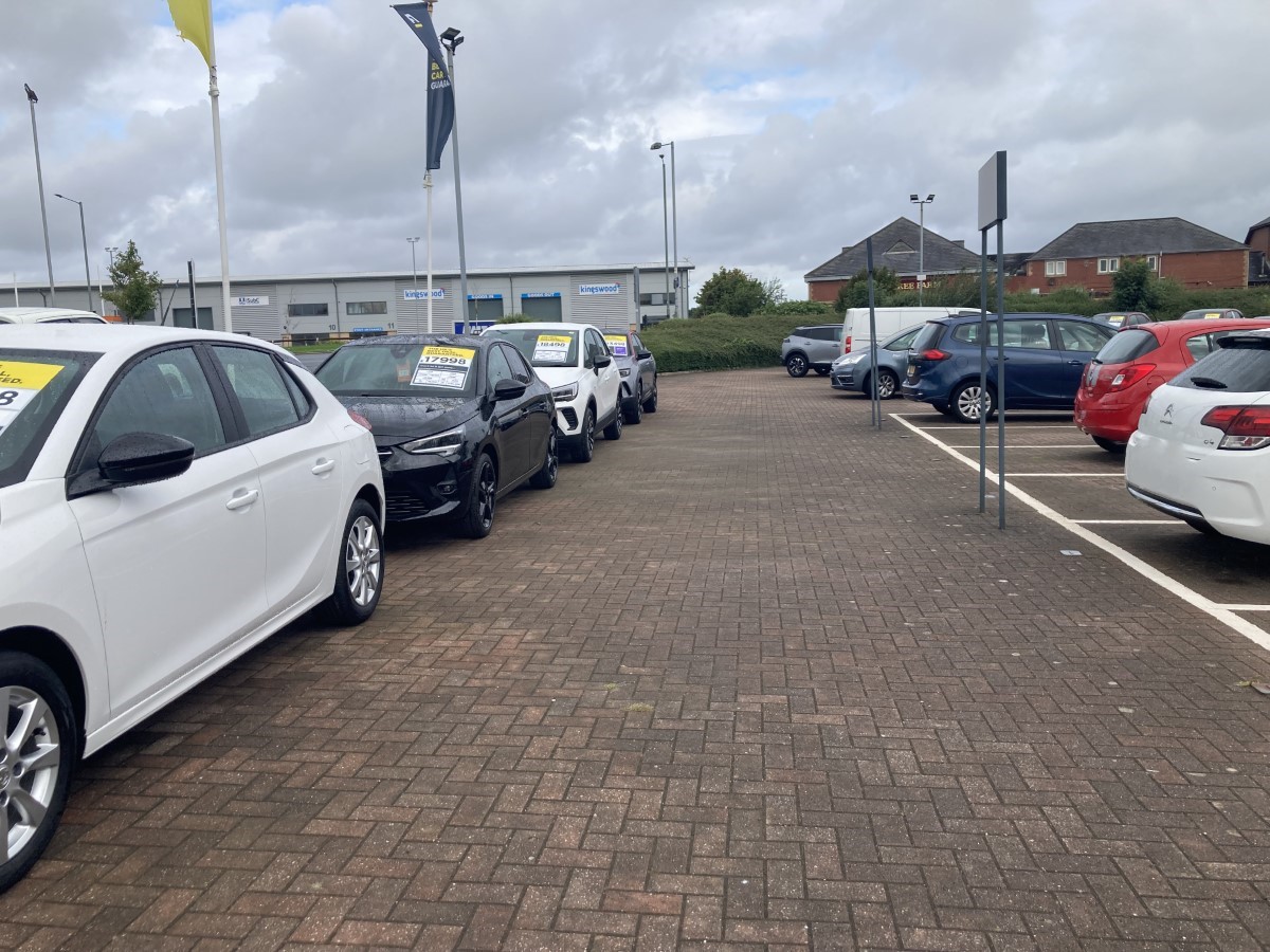 Arnold Clark Blackpool Vauxhall | AccessAble