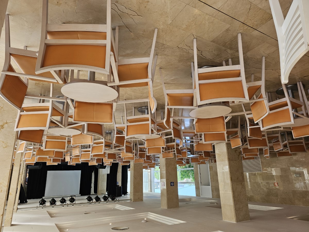 TUI Suneo Haiti - Lounge Bar | AccessAble