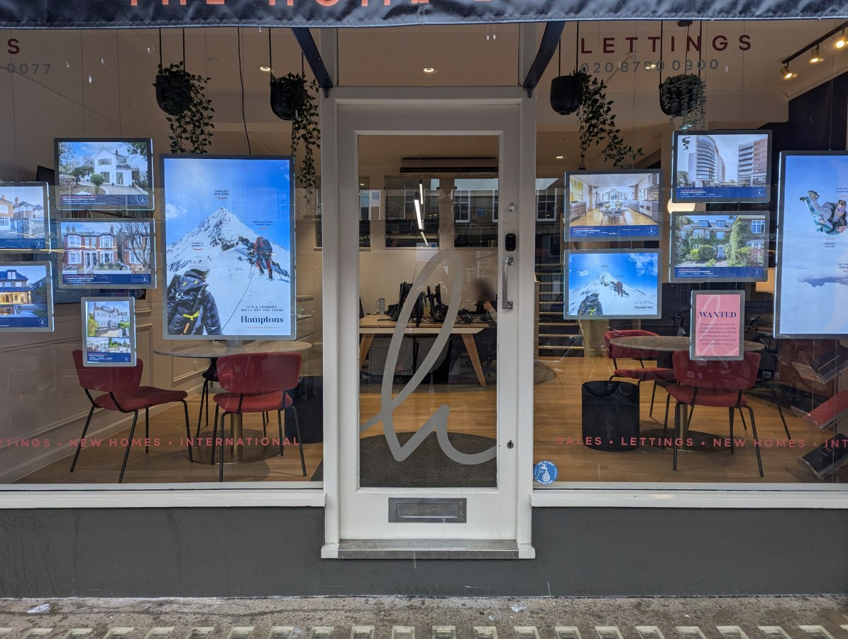 Hamptons - Putney | AccessAble