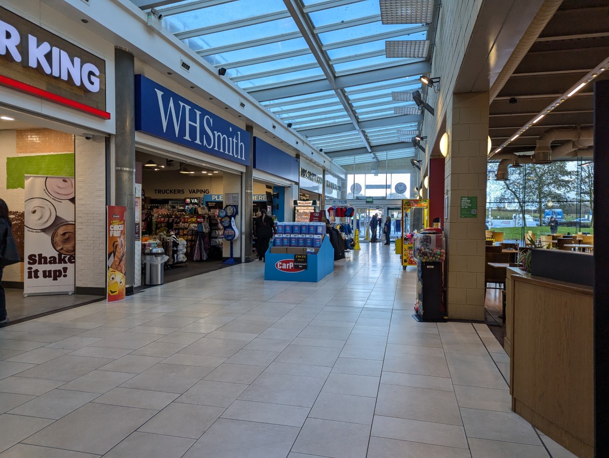 M62 - Birch Services - Westbound - Moto | AccessAble