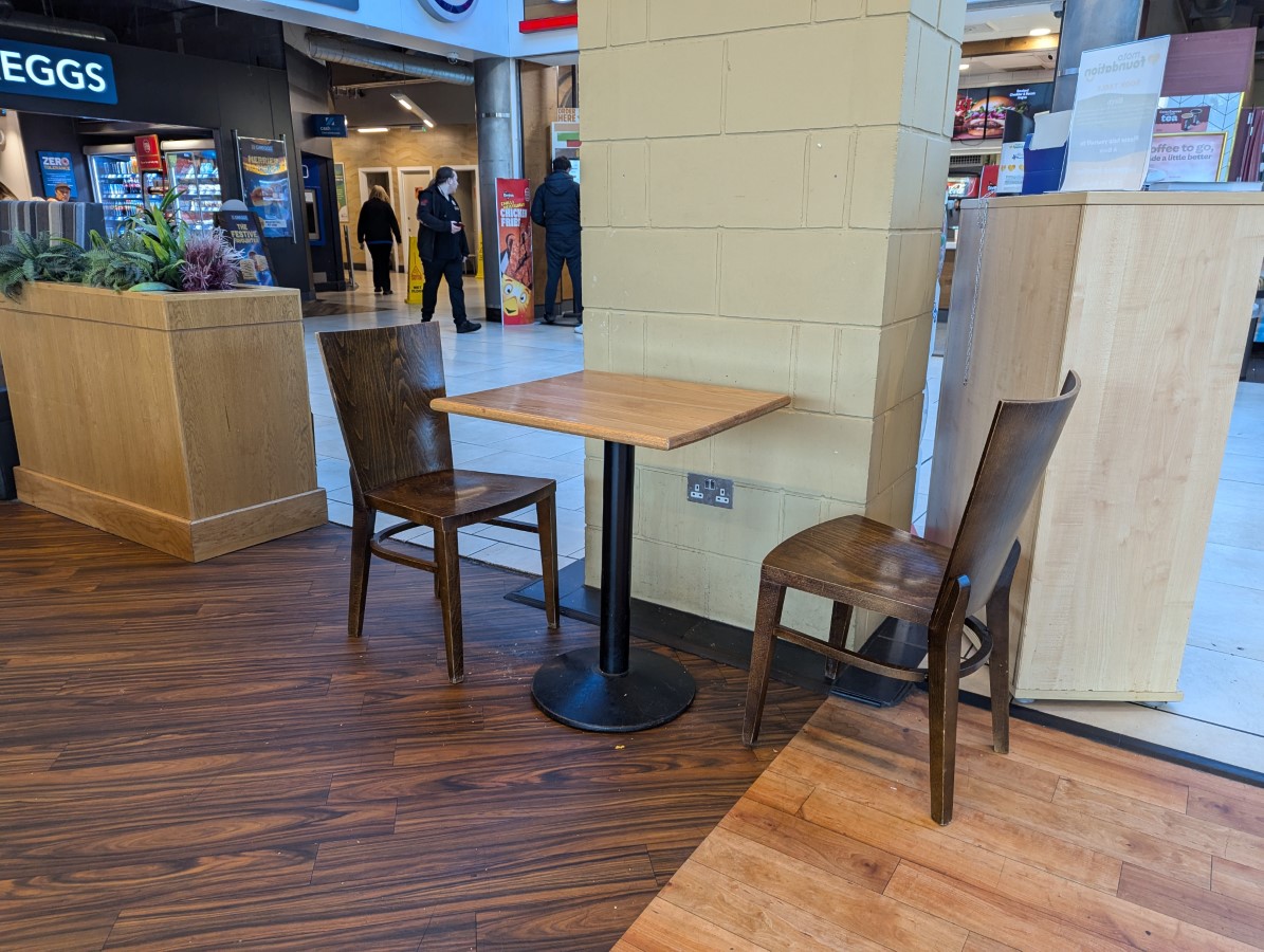 M62 - Birch Services - Westbound - Moto | AccessAble