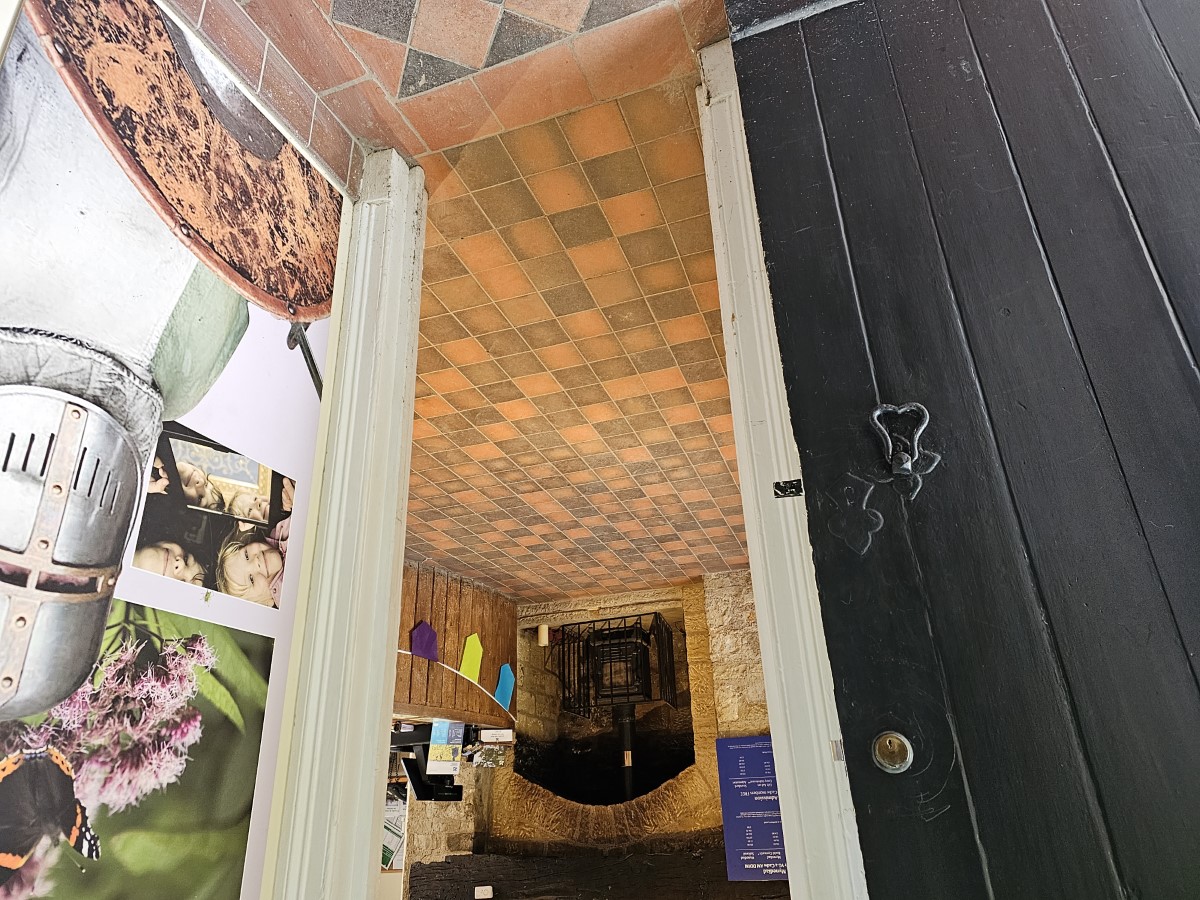 Chirk Castle - Parking and Arrival | AccessAble