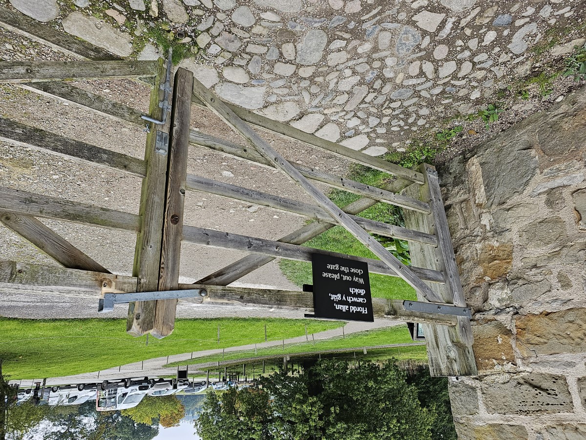 Chirk Castle - Parking and Arrival | AccessAble