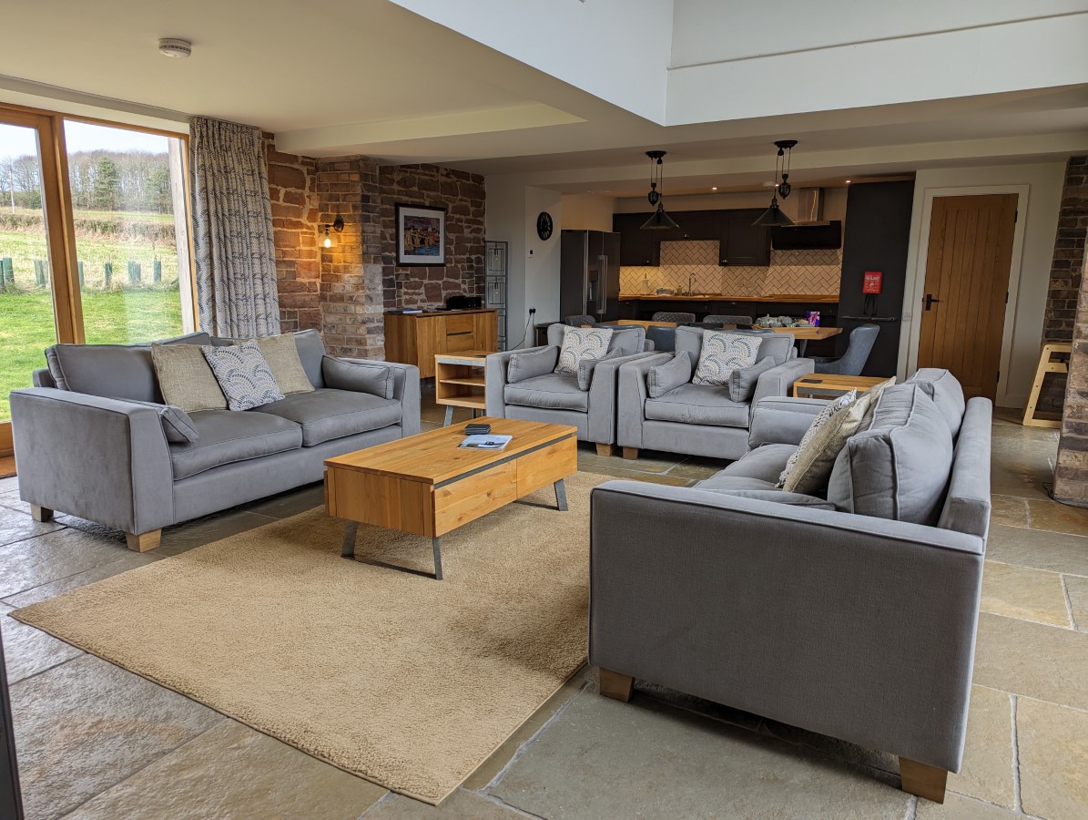 Sandybury Barn - Communal Areas | AccessAble