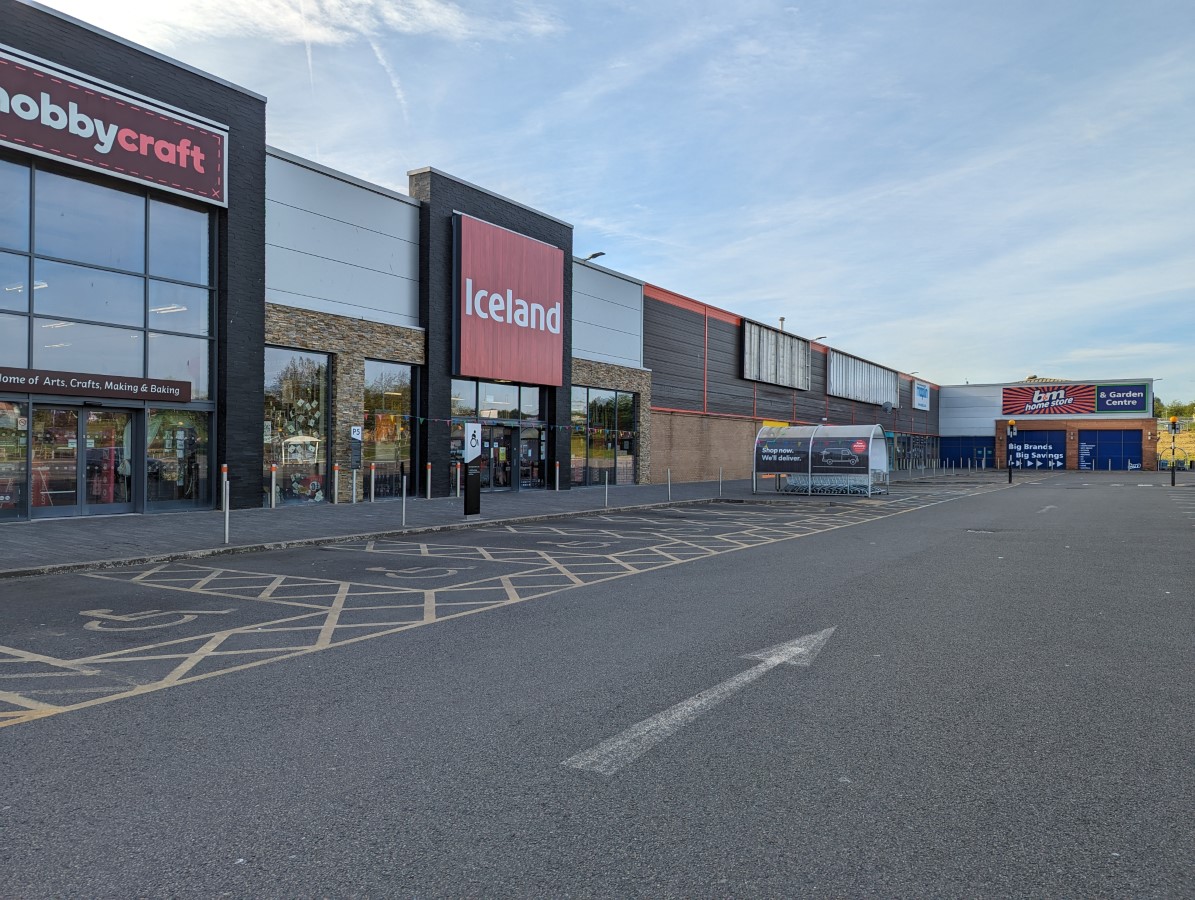 Merry Hill - Retail Park | AccessAble