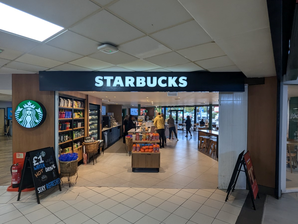Starbucks - M5 - Michaelwood Services - Southbound - Welcome Break ...