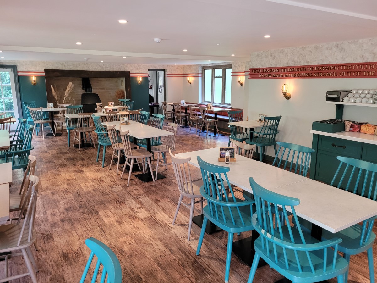 Snowshill Manor and Garden - Café | AccessAble