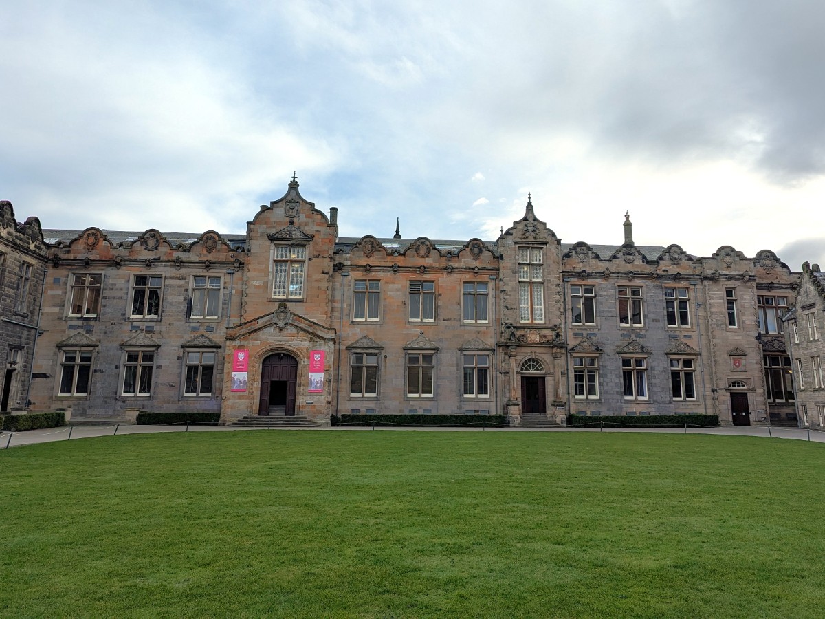 School of Modern Languages (School 2) | AccessAble