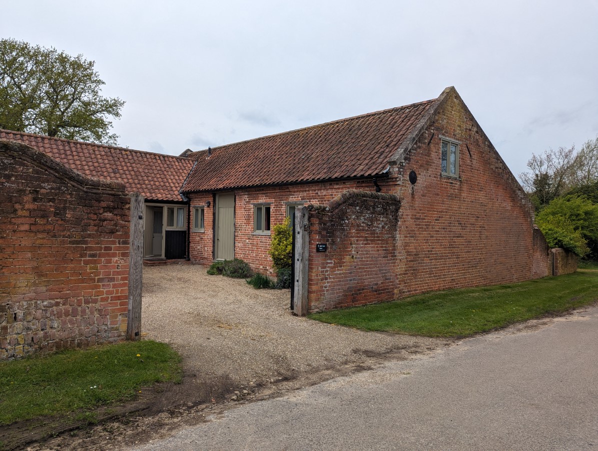 Mill Farm Barn - National Trust | AccessAble