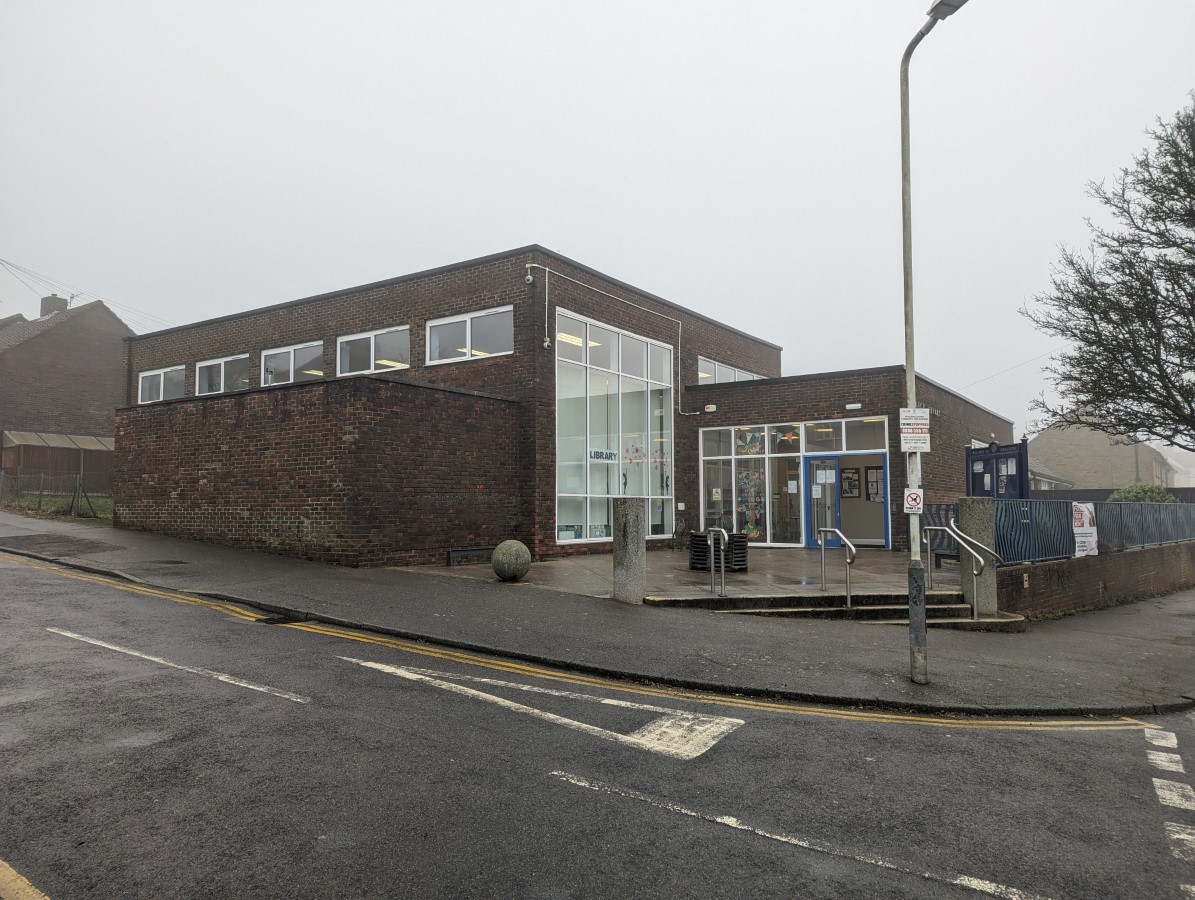 Wood Avenue Library | AccessAble