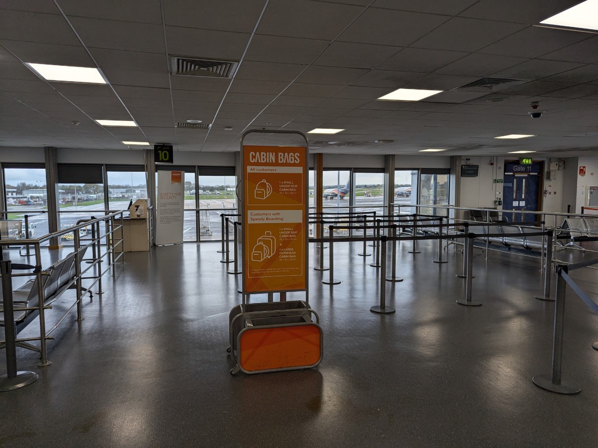 Departure Gates - 10, 11 and 14 | AccessAble