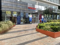 Tesco Manchester Oxford House Express | AccessAble