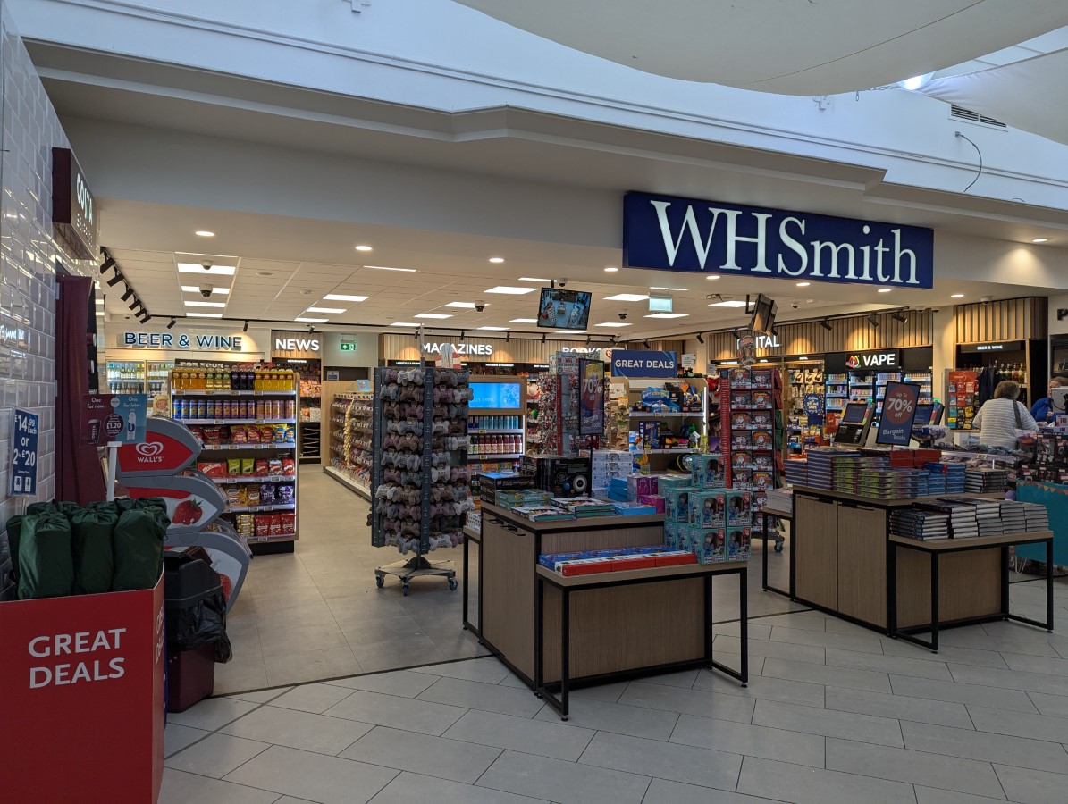 WHSmith - M56 - Chester Services - Roadchef | AccessAble