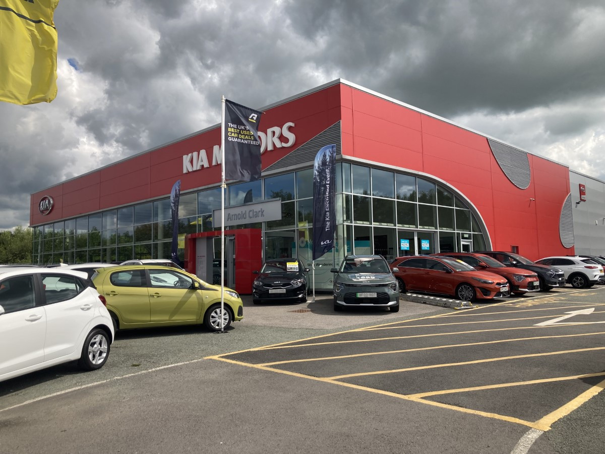 Arnold Clark Northwich Vauxhall / Kia | AccessAble