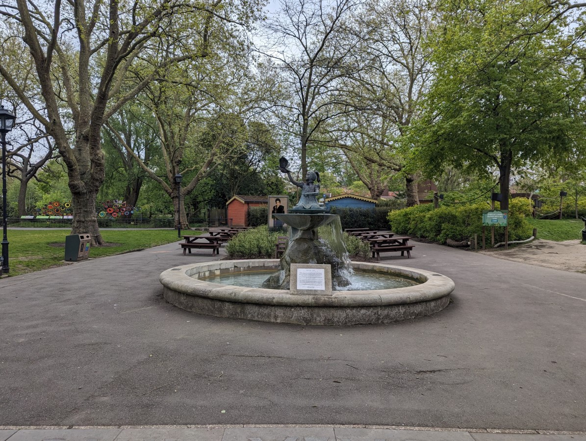 London Zoo - Orange Zone | AccessAble