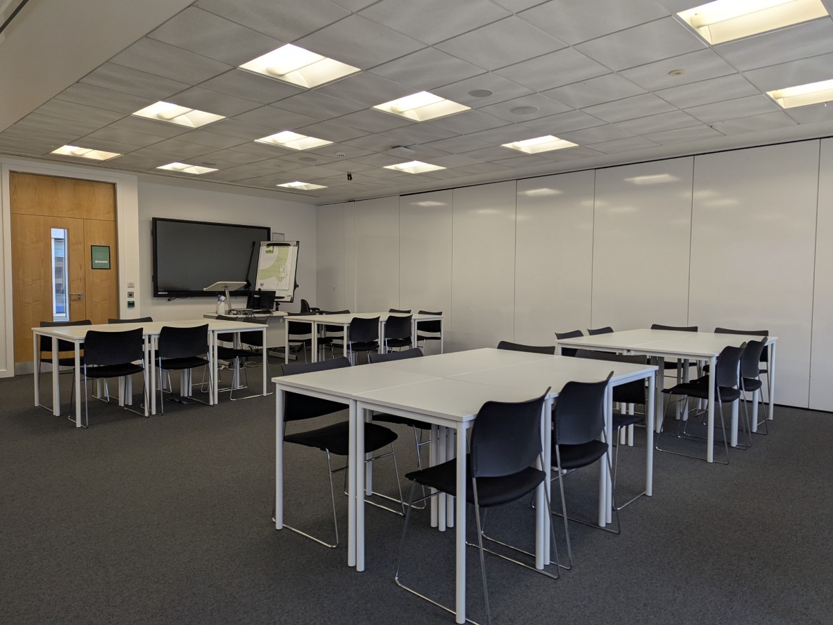 TR402 - Teaching/Seminar Room | AccessAble