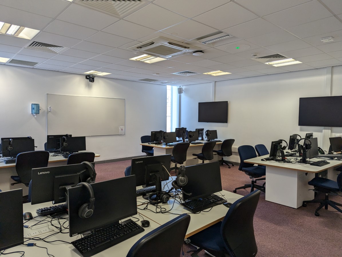 ER150 - Teaching Room | AccessAble