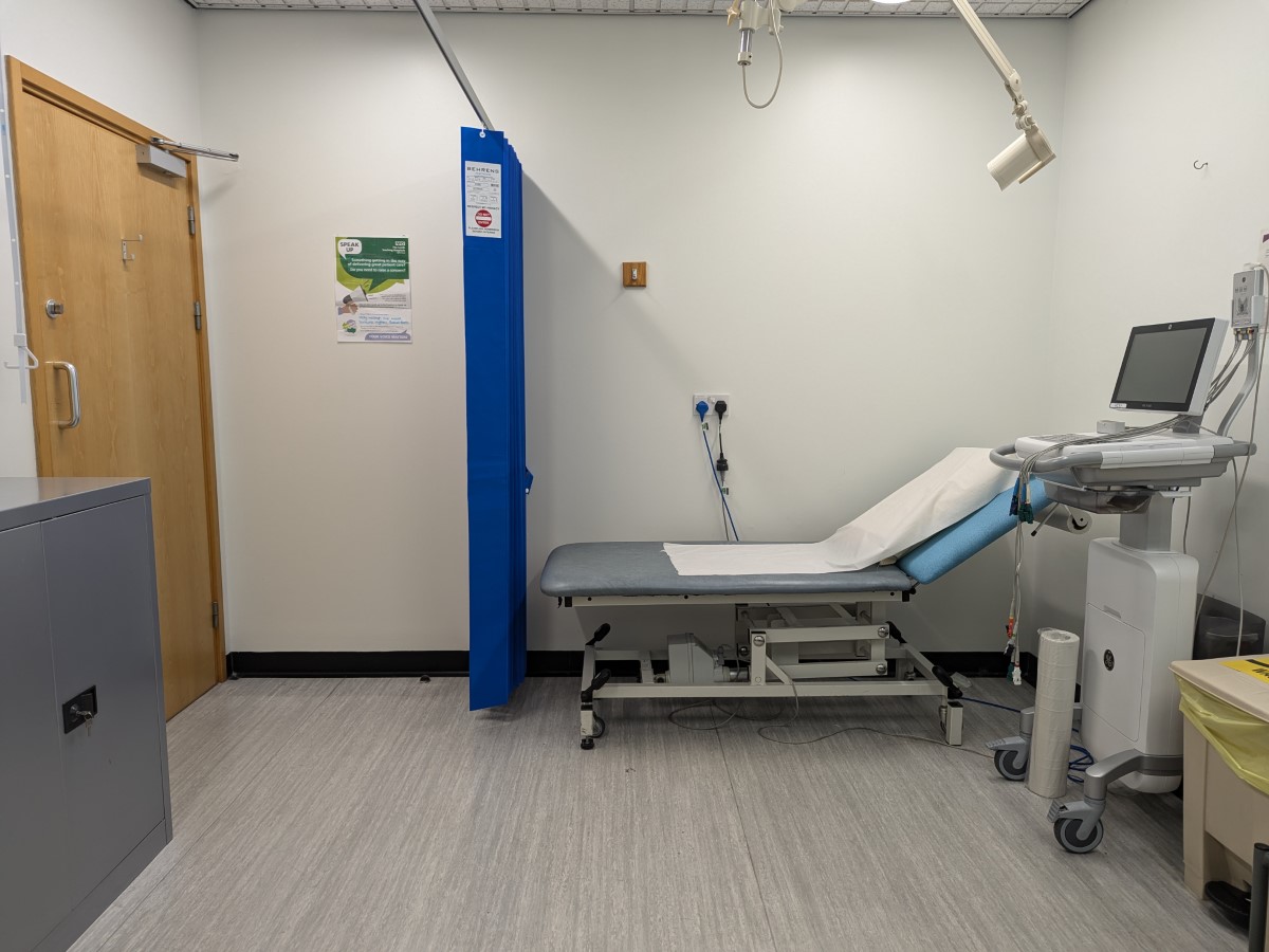 Outpatients Waiting Areas 1 to 4 | AccessAble