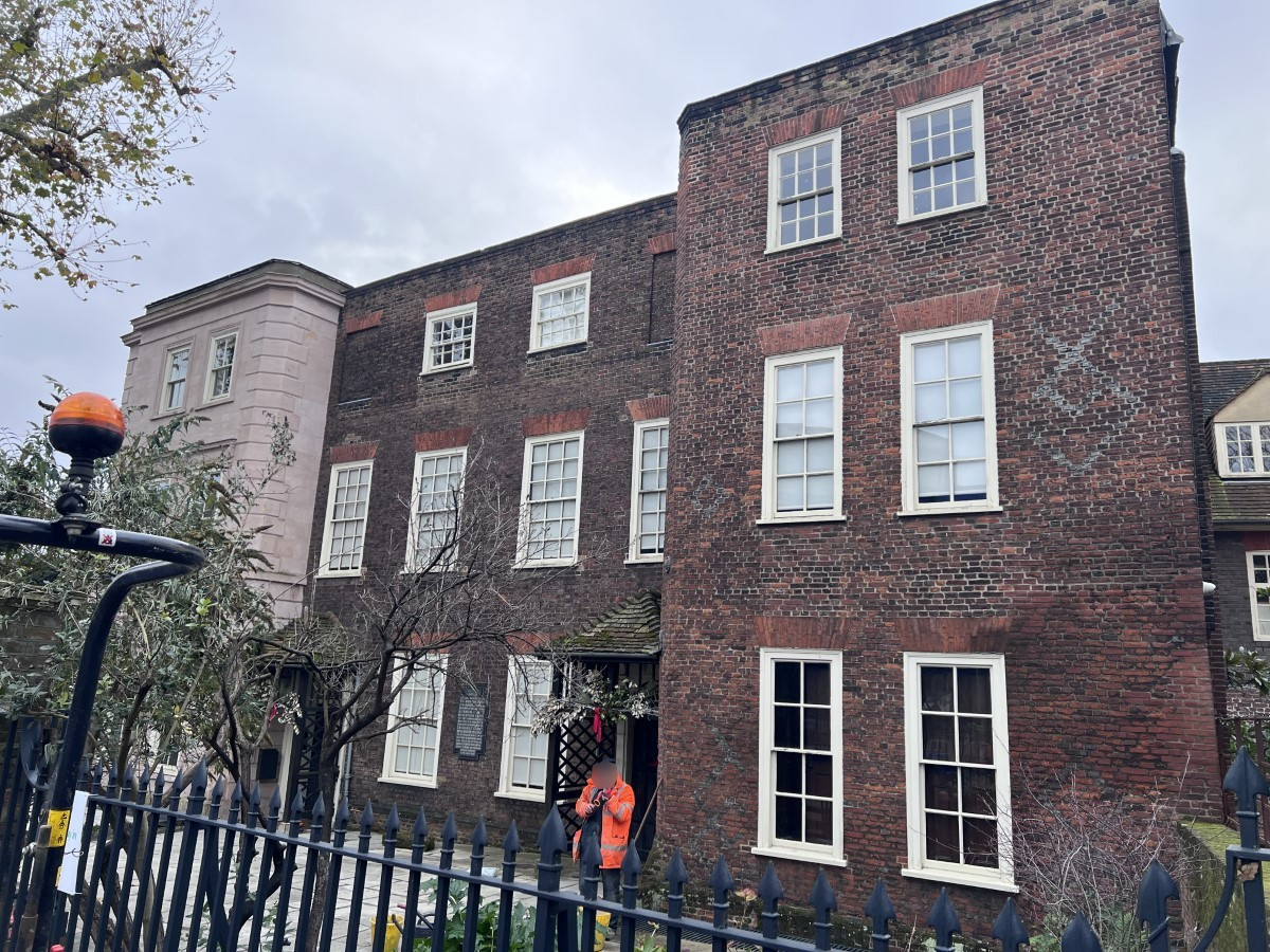 Sutton House and Breaker's Yard - National Trust | AccessAble