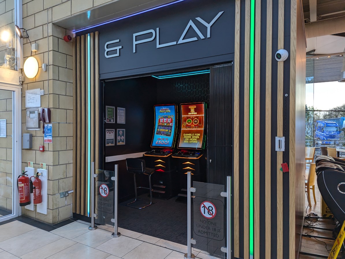 & PLAY (Small) - M62 - Birch Services - Westbound - Moto | AccessAble