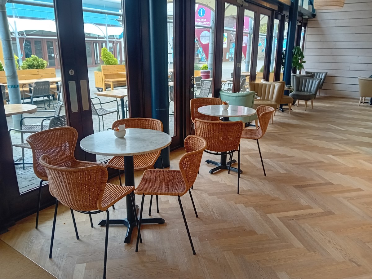 Affinity Devon Outlet Shopping Centre - Cornish Bakery | AccessAble