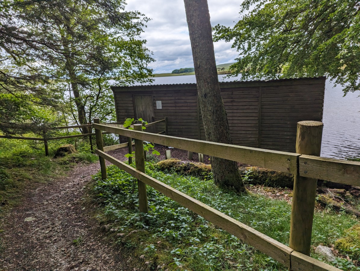 Yorkshire Dales - Malham Tarn - Bird Hide | AccessAble