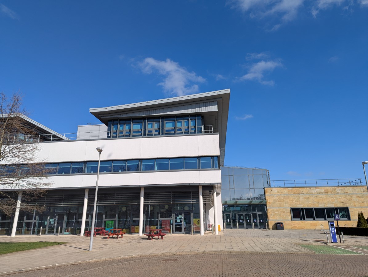 Easter Bush to Edinburgh University Students Association, Potterrow ...