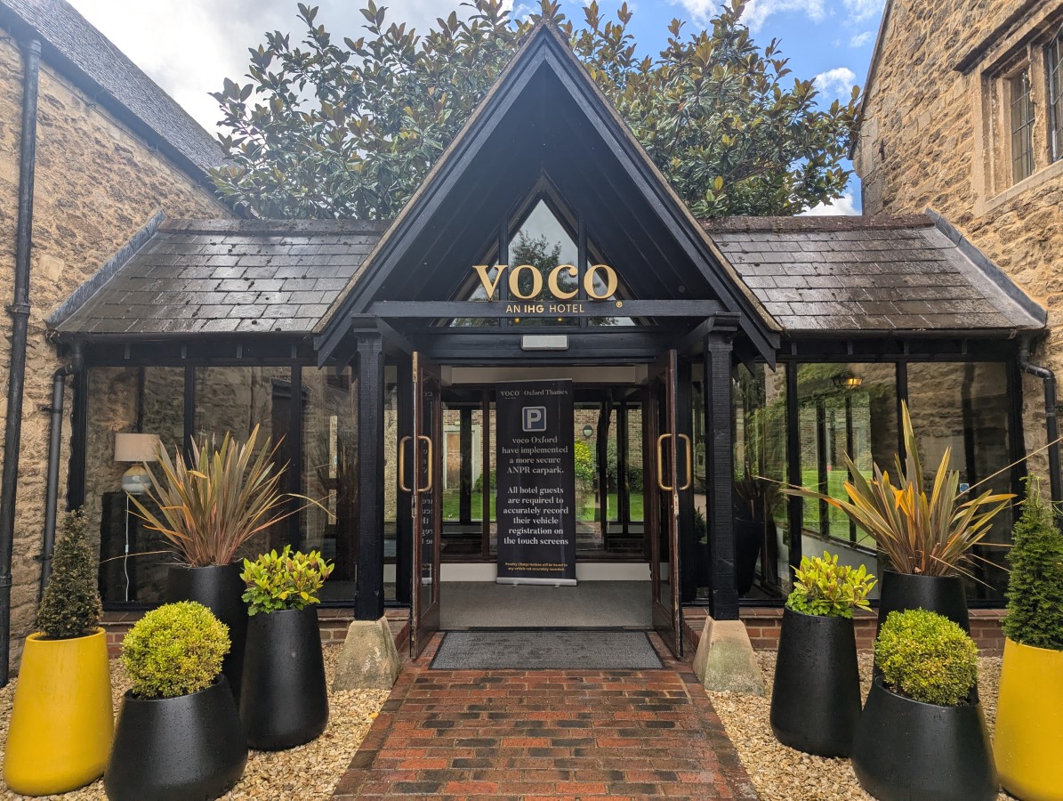 voco Oxford Thames | AccessAble
