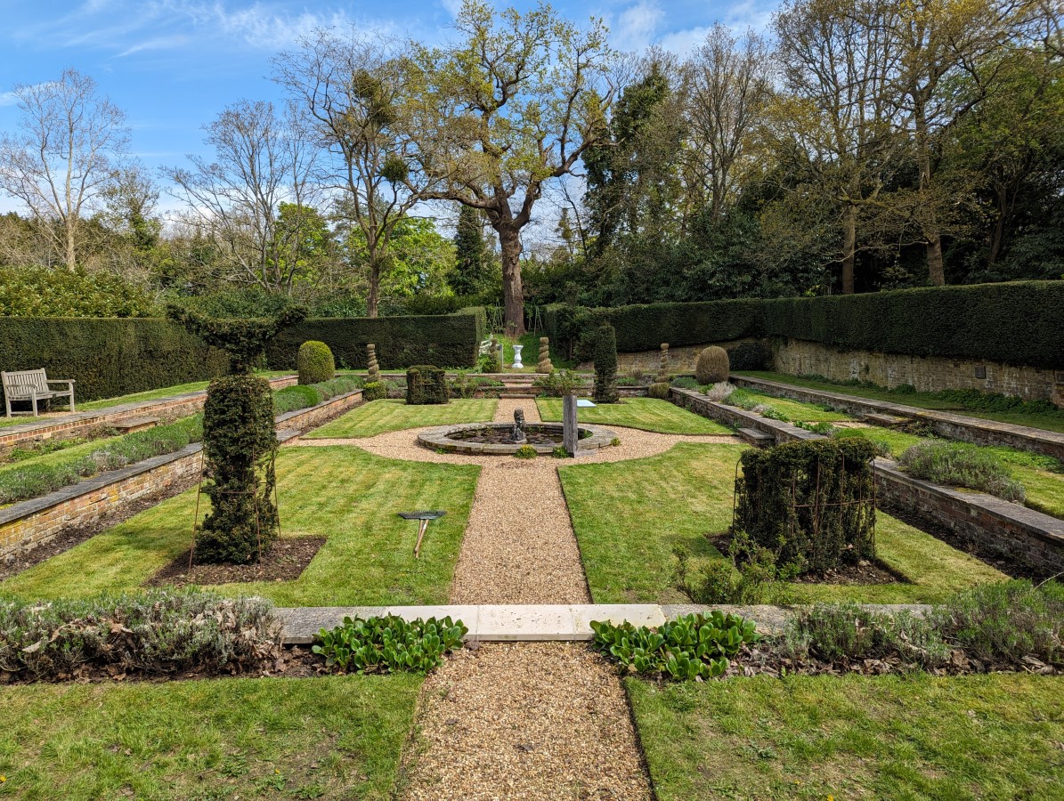 Clandon Park Garden - Garden - National Trust | AccessAble