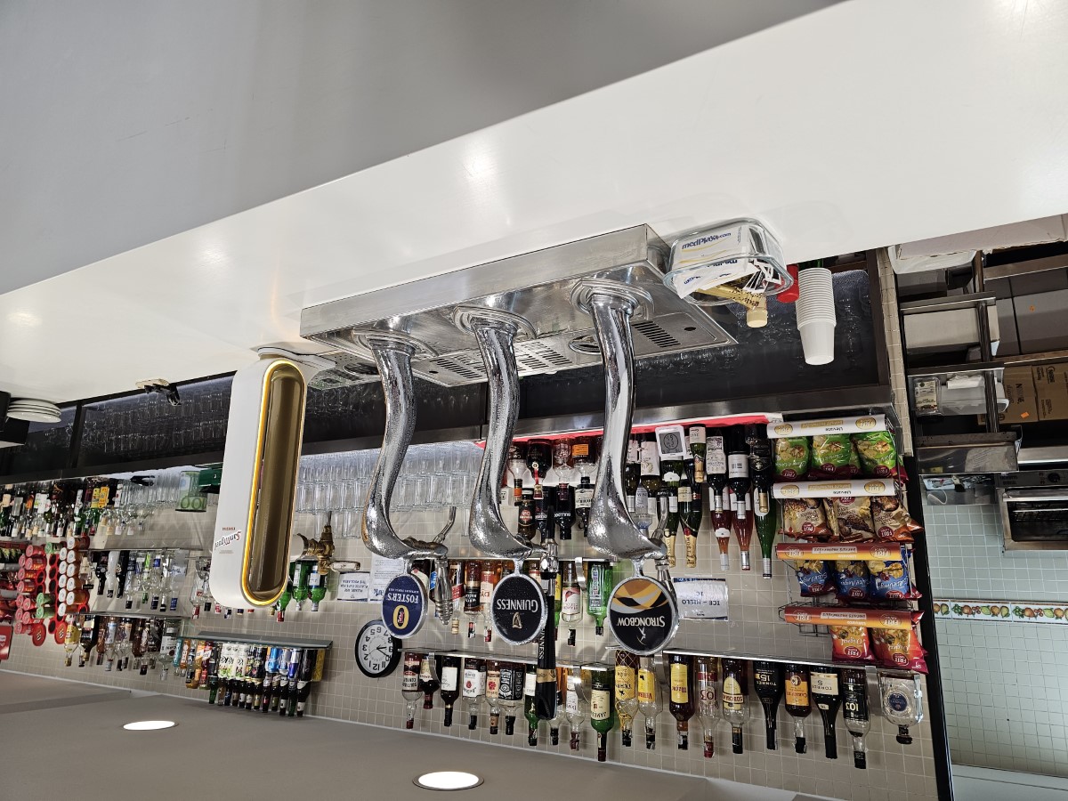 Hotel Rio Park - Entertainment - Main Bar | AccessAble