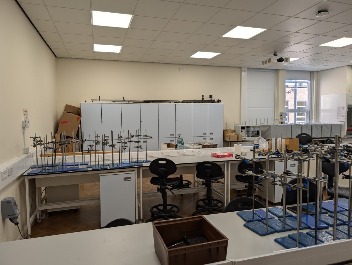 PH130 - Teaching Lab | AccessAble