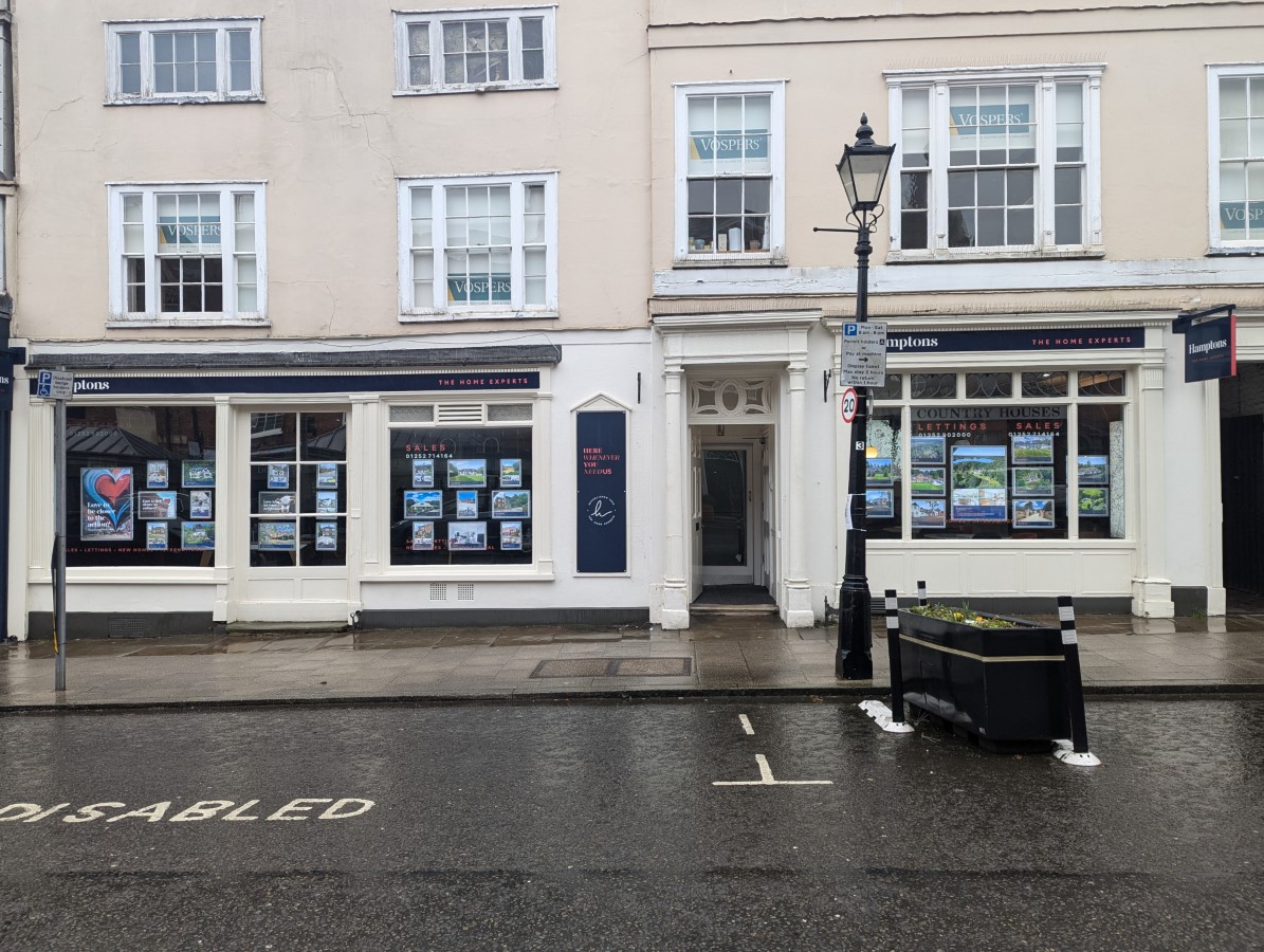 Hamptons - Farnham | AccessAble