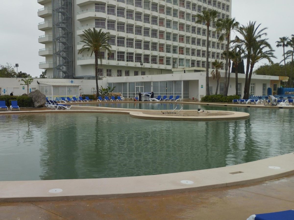 Club Mac - Swimming Pools | AccessAble