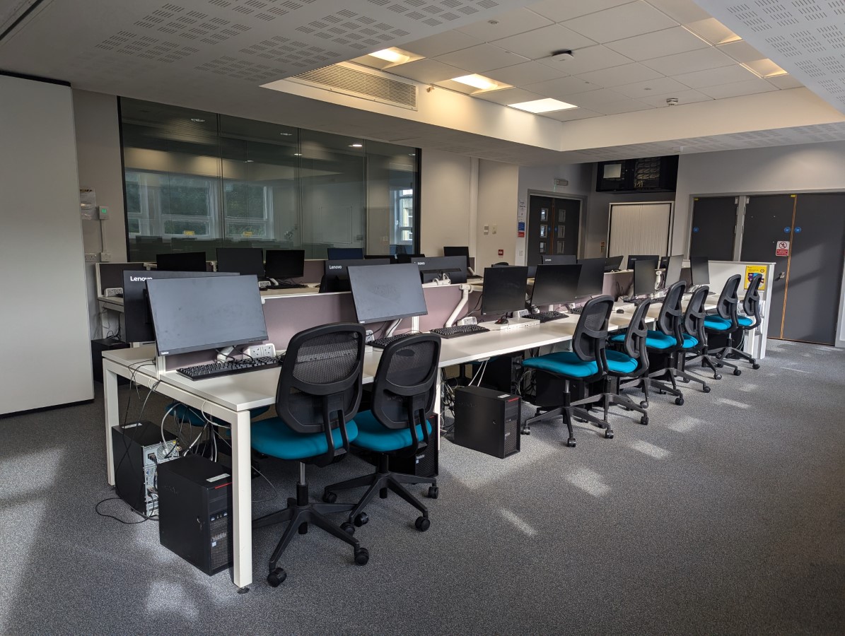 E216A-B - Computer Room | AccessAble