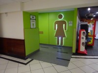 M4 - Membury Services - Westbound - Welcome Break Toilet Facilities ...