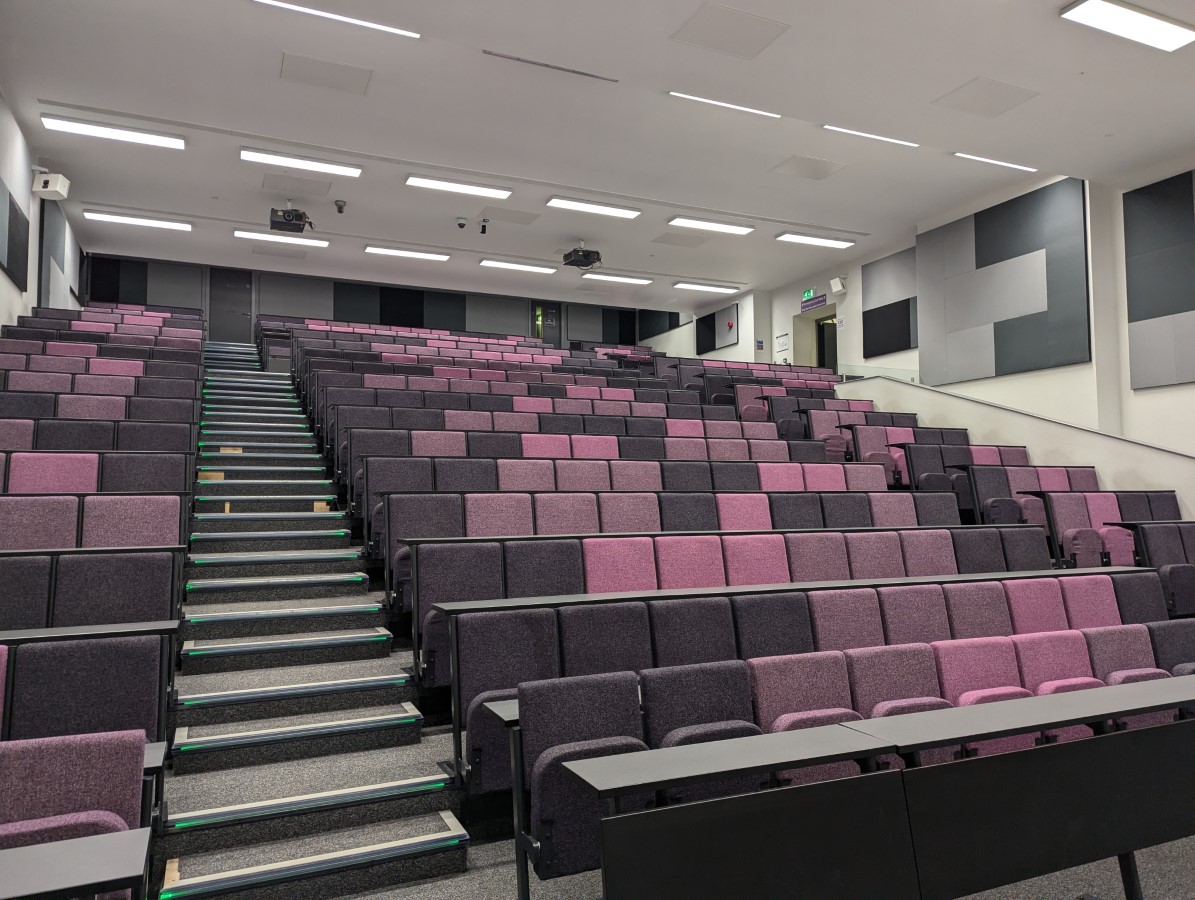 Lecture Theatre E | AccessAble