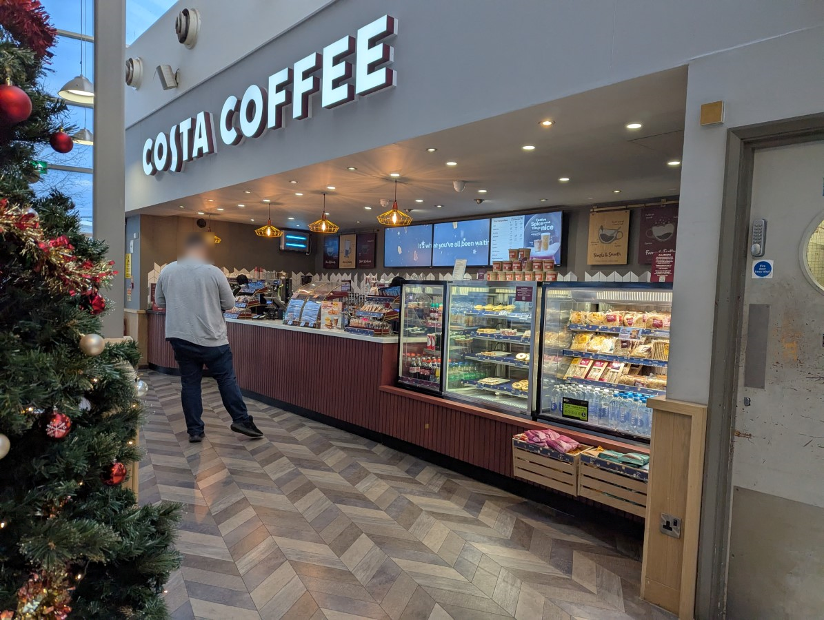 Costa Coffee - M4 - Heston Services - Eastbound - Moto | AccessAble