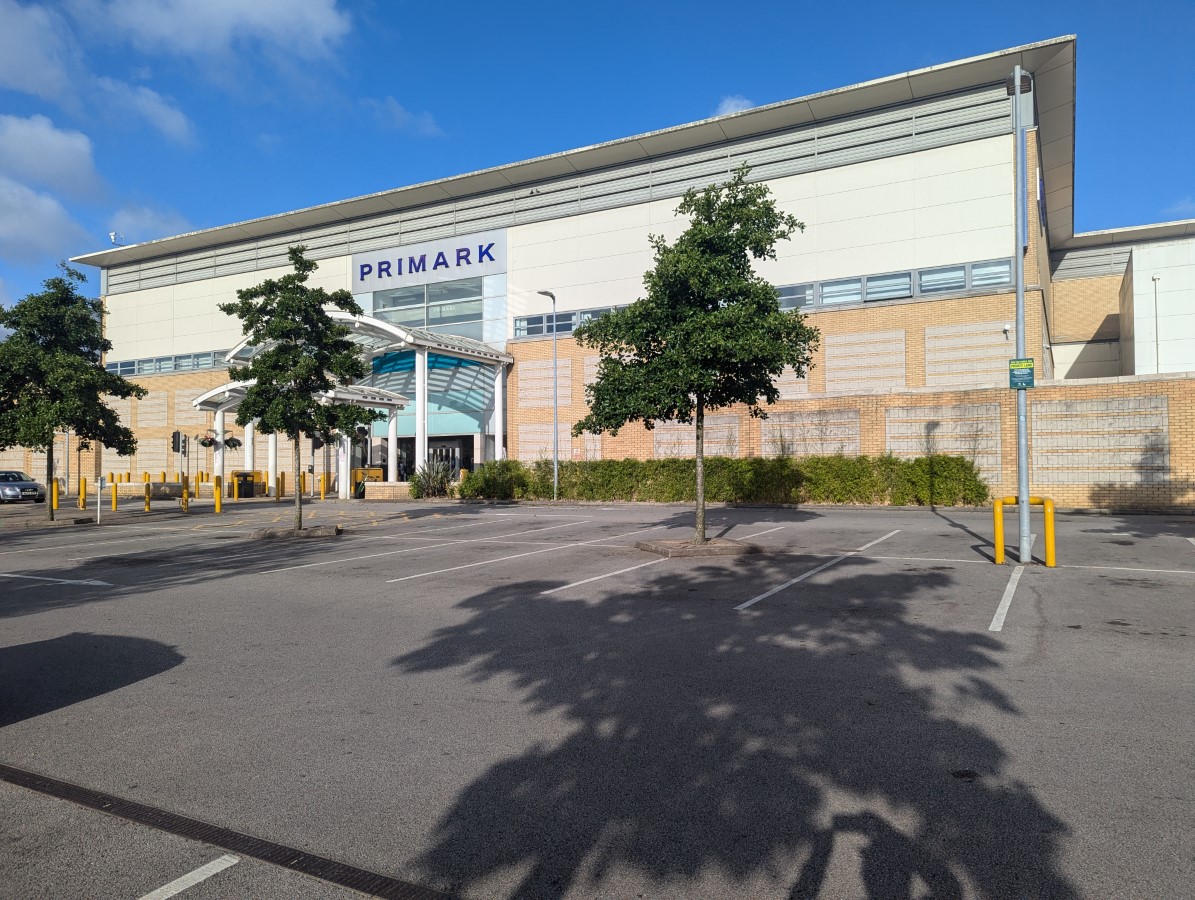 Primark - Leeds White Rose | AccessAble