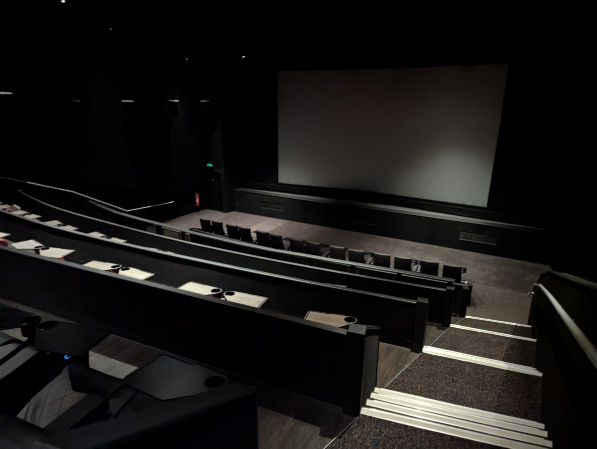 ODEON Luxe - Uxbridge | AccessAble