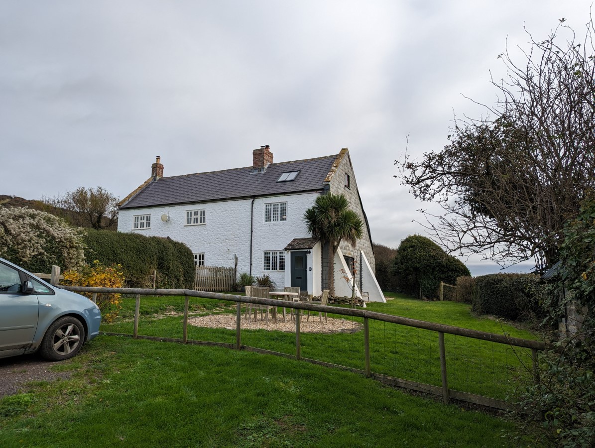 Chesil Cottage - National Trust | AccessAble