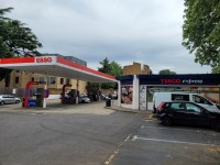 Tesco Brixton Tulse Hill Esso Express | AccessAble