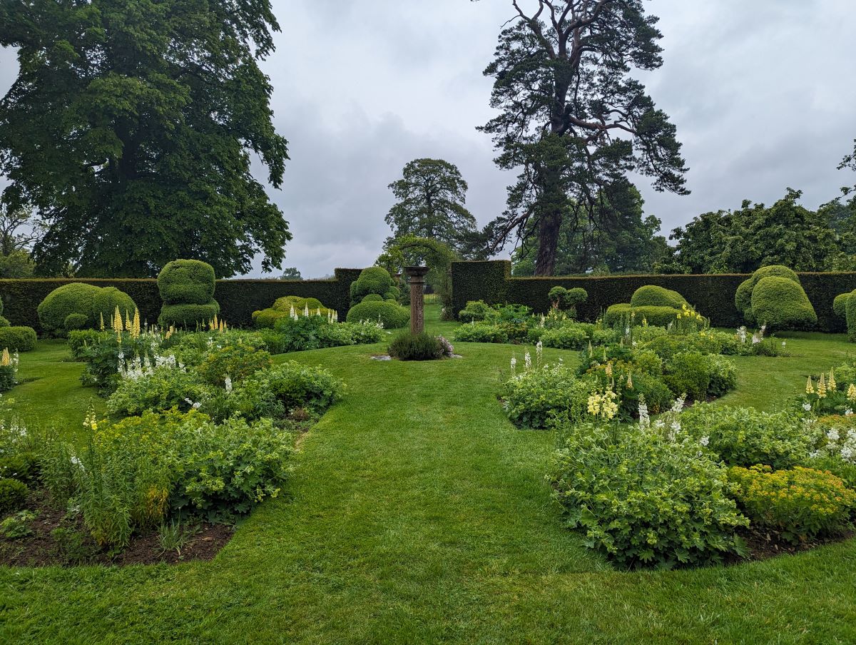 Chastleton House - House and Garden - National Trust | AccessAble