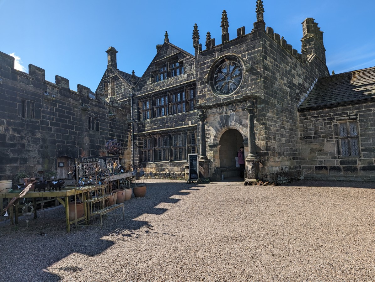 East Riddlesden Hall - Hall | AccessAble