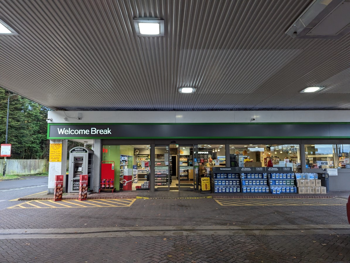 Welcome Break Petrol Station - M5 - Gordano Services - Welcome Break ...