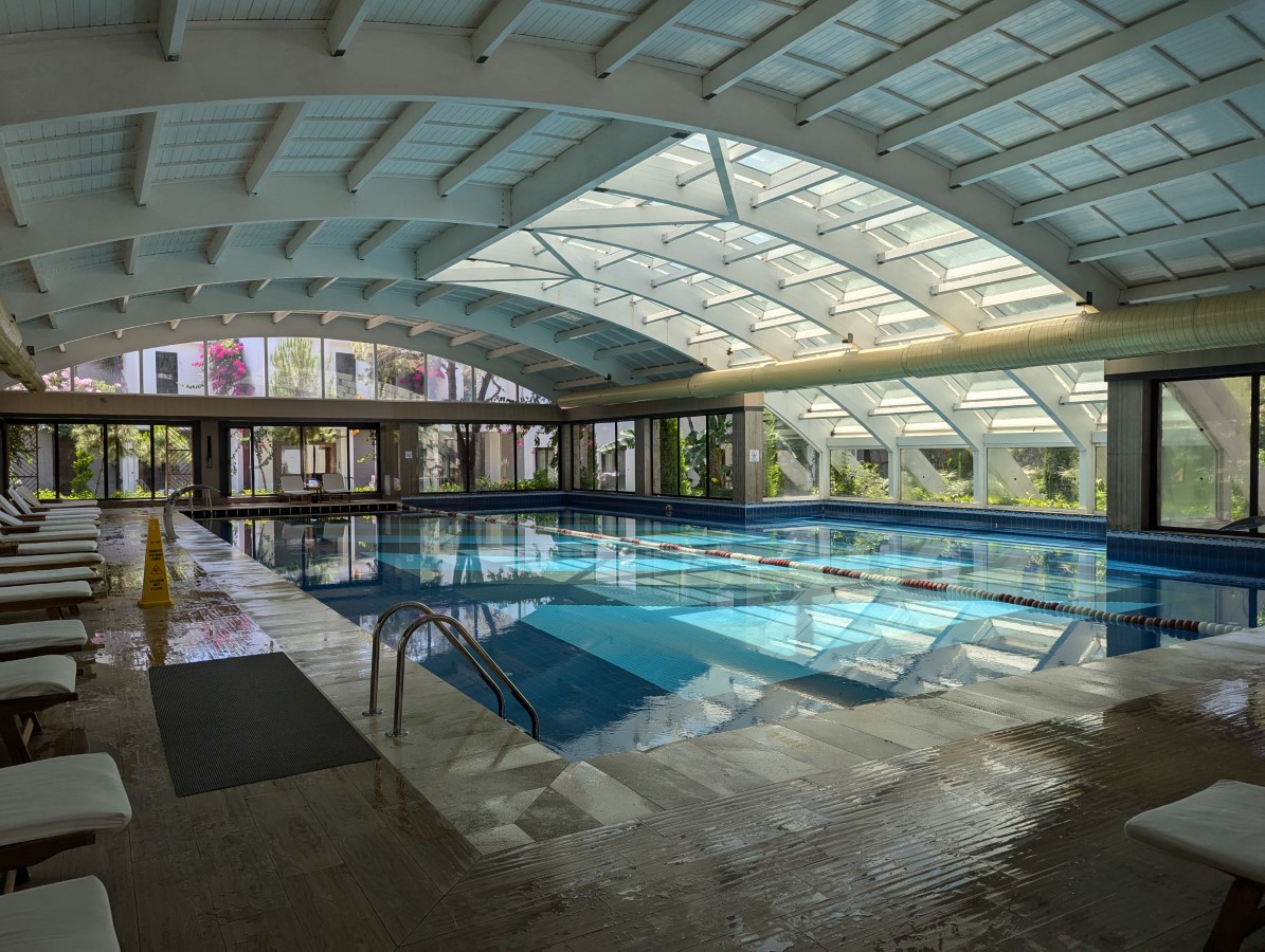 Trendy Lara - Indoor Pool | AccessAble