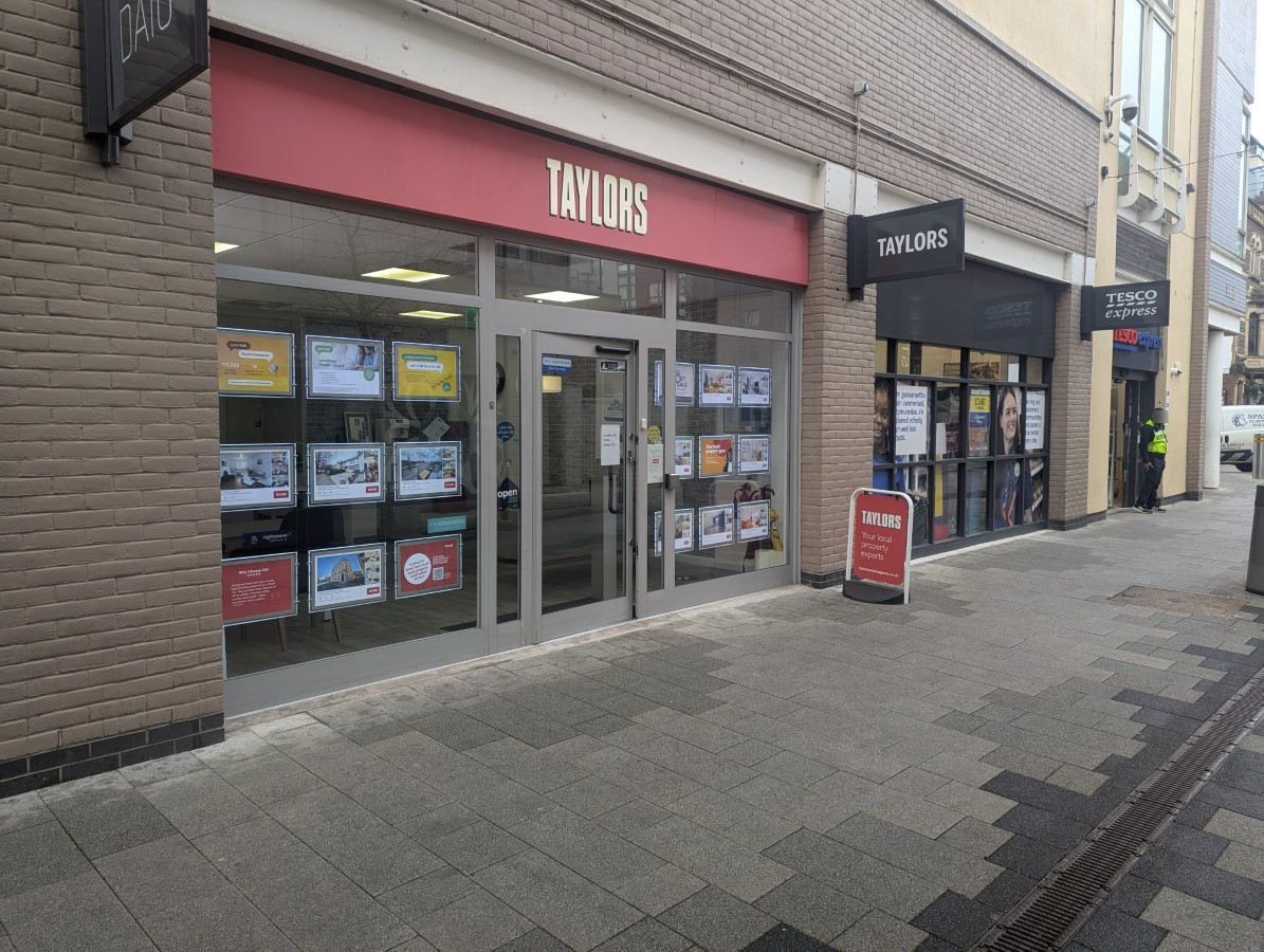 Taylors - Cardiff Bay | AccessAble