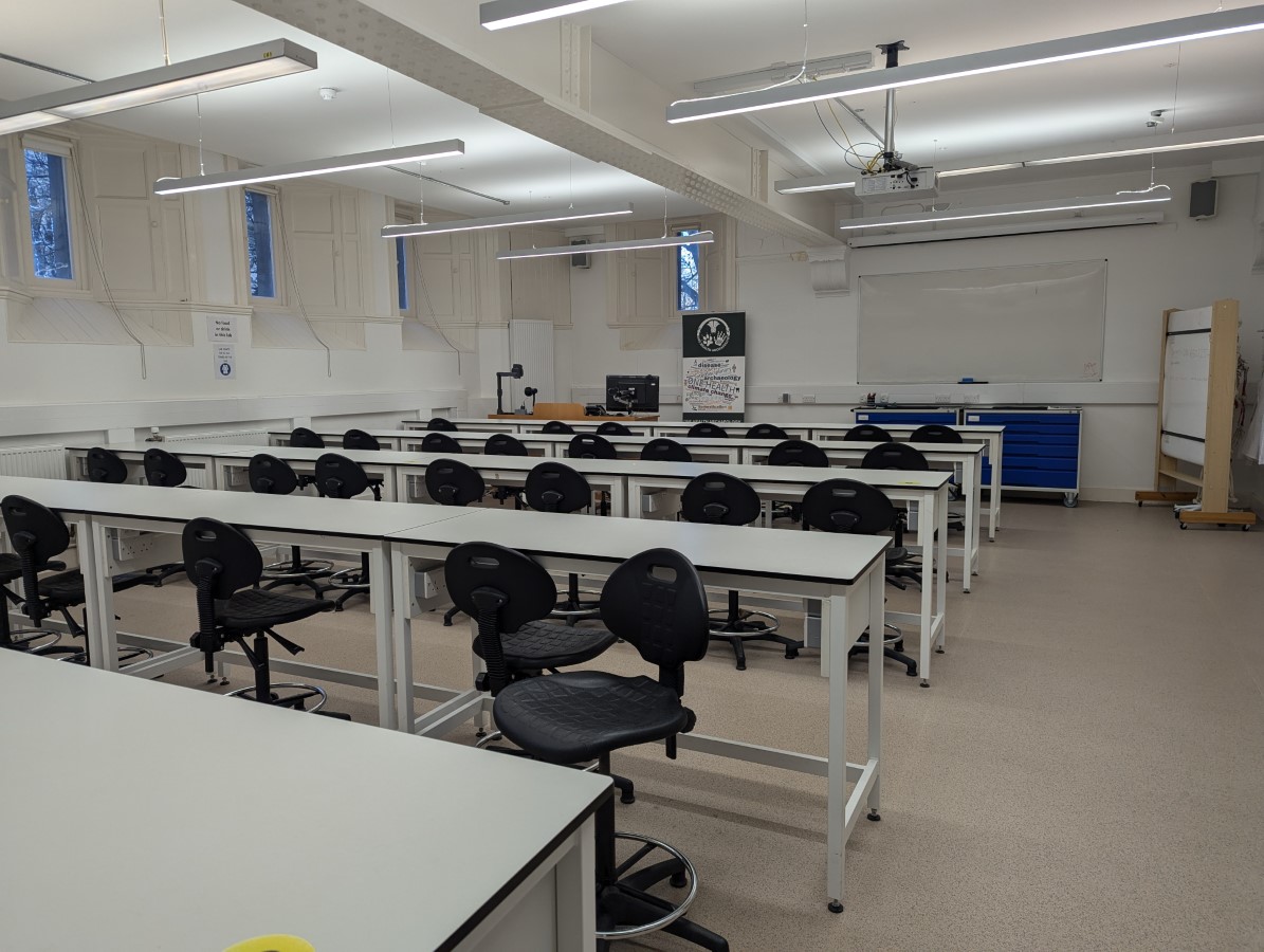 00M.05 - Archaeology Teaching Lab - Doorway 4 | AccessAble